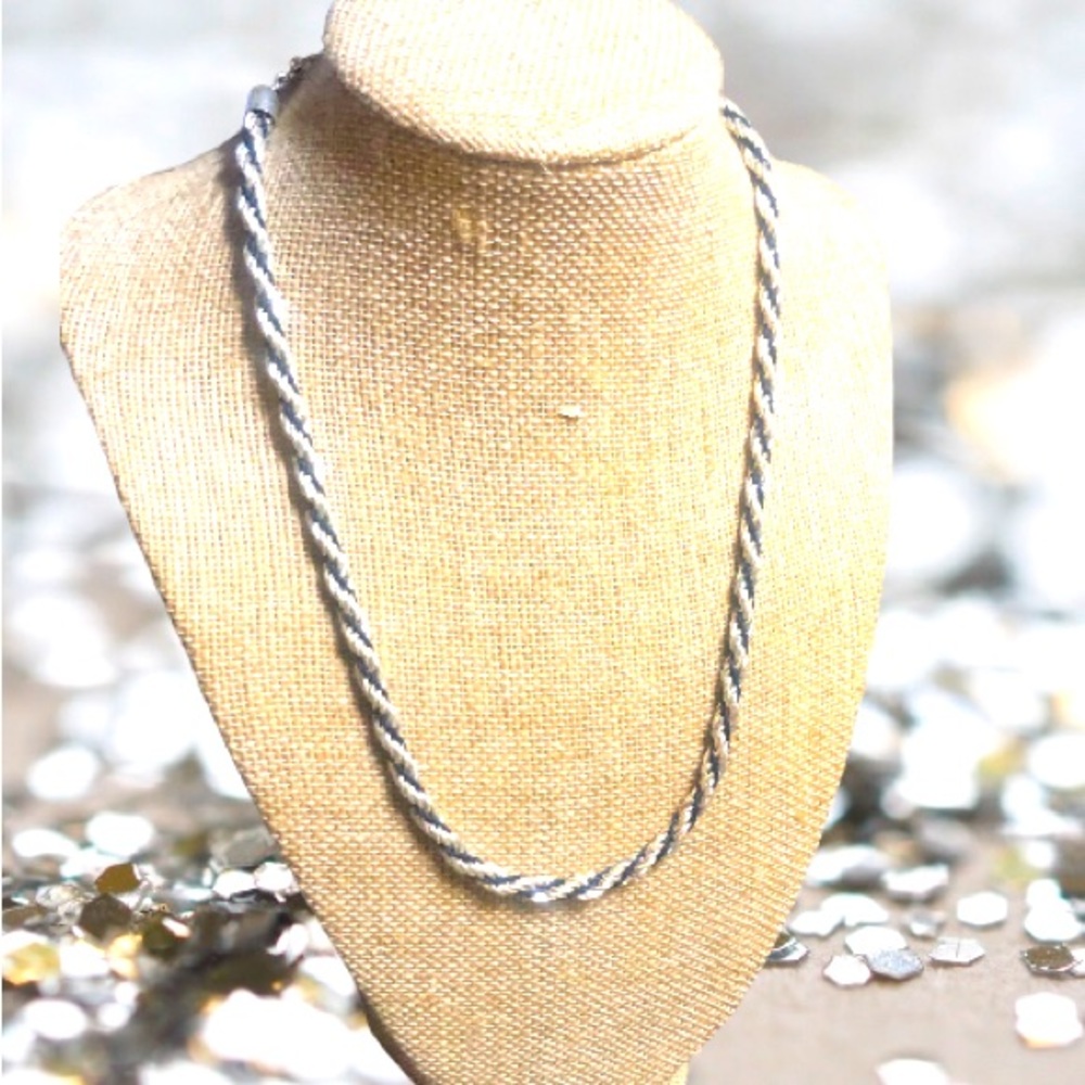 Silver Twist Necklace - Gem